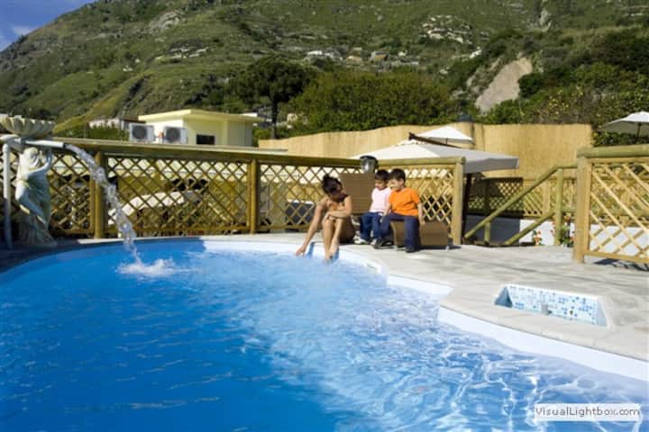 Villa Con Piscine Ed Ampio Giardino - Forio