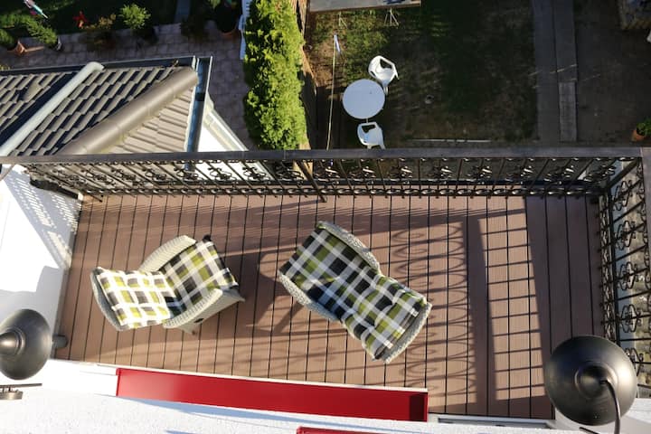 2,5 Zimmer Maisonette-wohnung - Düsseldorf