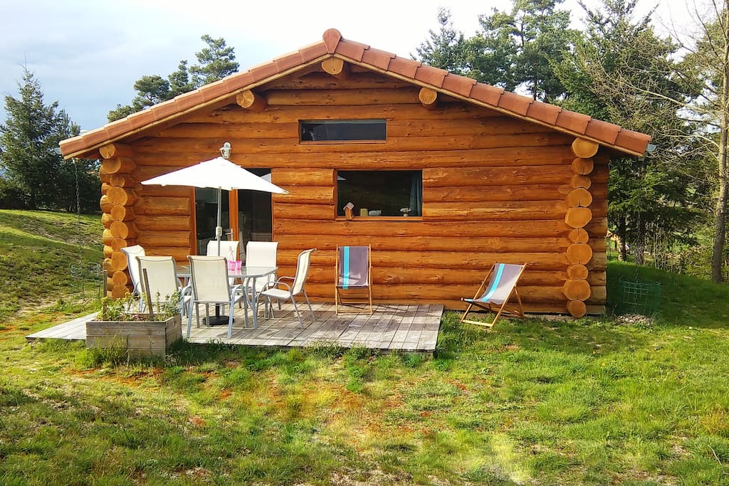 Babet: Chalet rondins de bois avec Espace détente - Cabanes à louer à ...