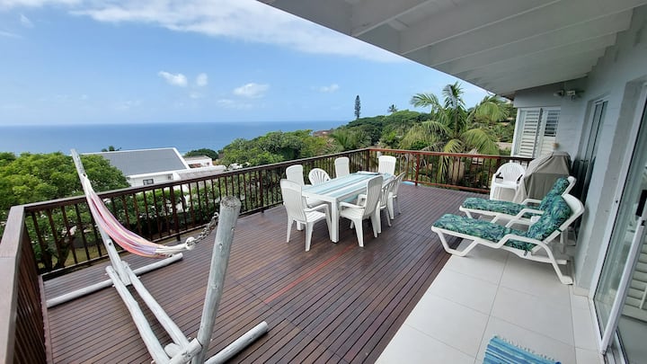 Elizabeth Sea Views House - Dolphin Coast