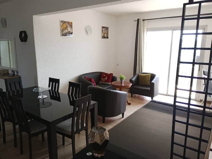 3 Chambres, Spacieux, Batterie 4 - Libreville