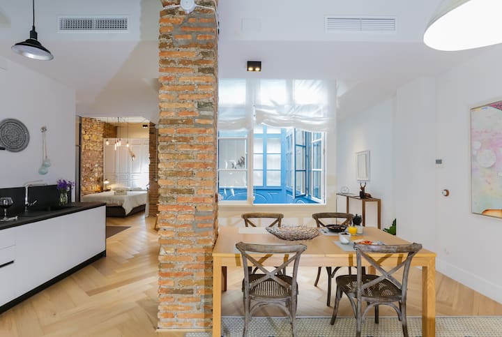 Moderno Apartamento Interior De 1 Dormitorio - Málaga