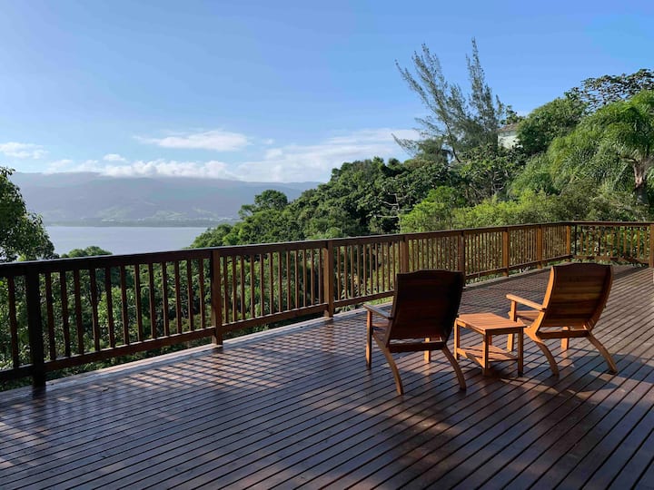 Casa Com 3 SuÃtes E Linda Vista Para Lagoa. - Garopaba