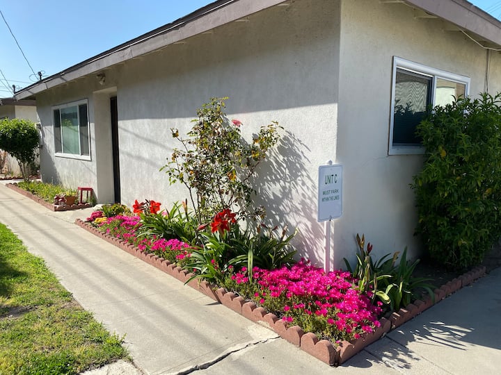 Cute, Clean And Comfortable In Gardena. - Gardena, CA