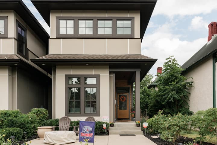 Enjoy Nashville’s Comfy Music Row Villa - Nashville