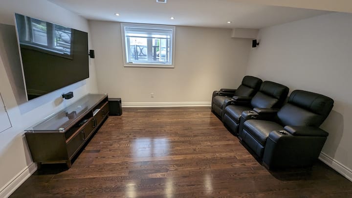 Modern 1 Bedroom Guest Suite - Alliston