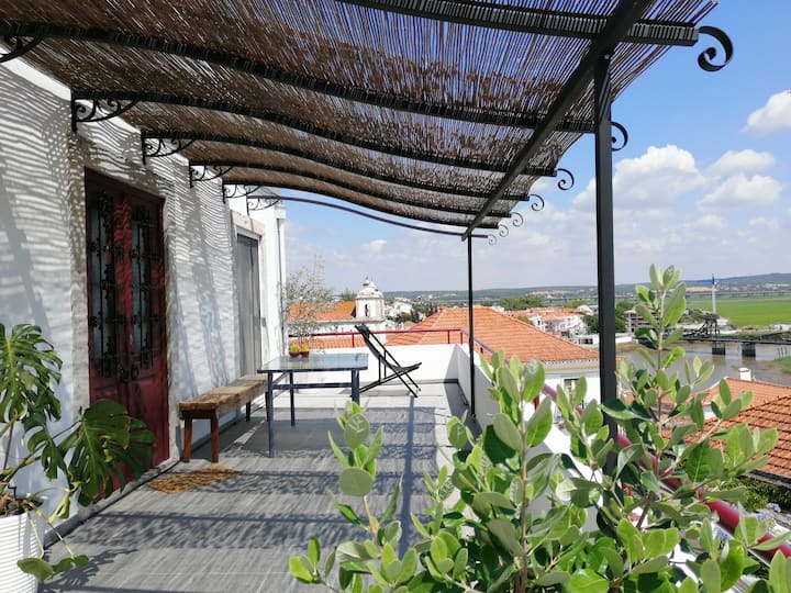 At Alcácer - A Vista - Alcácer do Sal