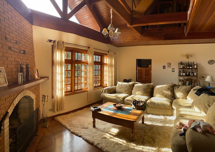 Conforto, Paz, Segurança E Uma óTima Localização! - Campos do Jordão