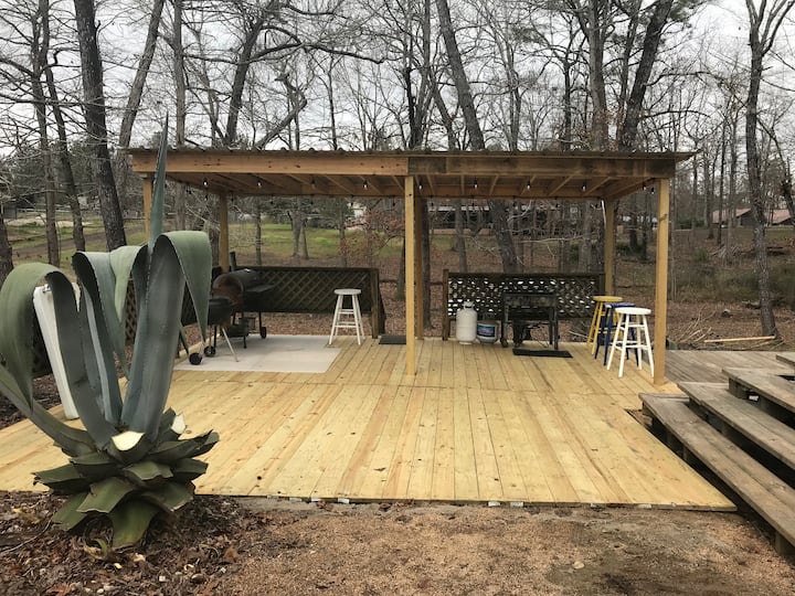 The Big Bass Camp - Sam Rayburn, TX