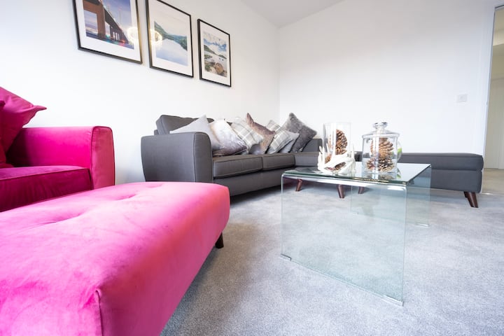 Inverness City Aptmnt 21 Luxury - 2 Bed / 4 Guests - Inverness