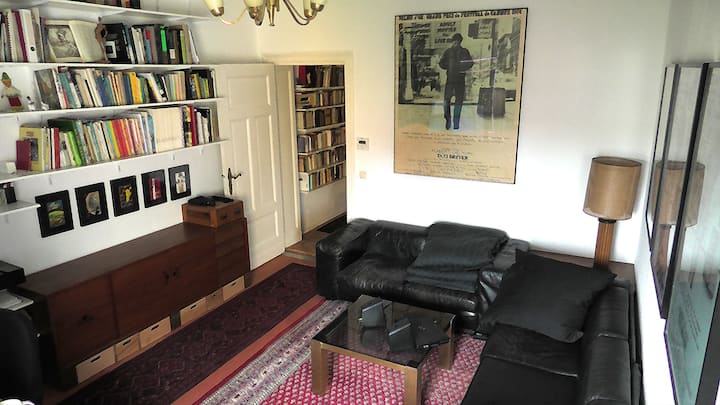 Charming Quiet Artists App. At Charlottenbg Palace - Berlin