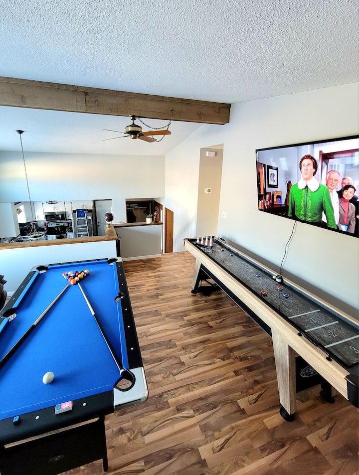 Heated Pool, Sauna & Much More! - Fargo, ND