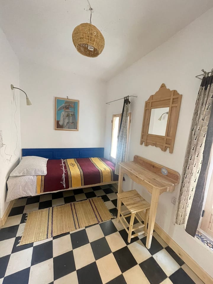 Souvenir Private Room - Morocco