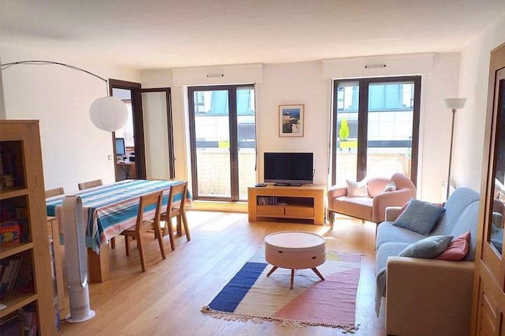 Sunny 3 Bedroom Apartment In Athens - Athènes
