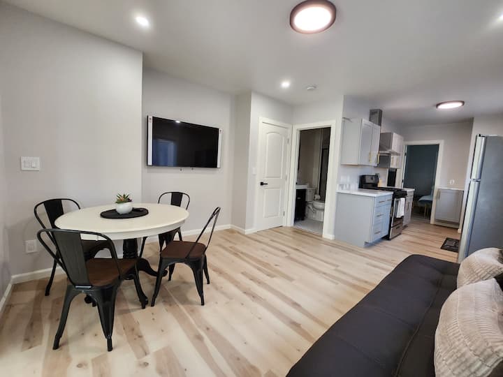 Two Bedroom Gem - Walk To Ucb - Kensington, CA