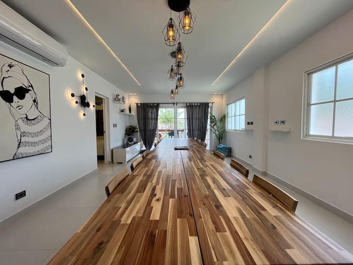 Group Friendly, Modern Condo In Tropical Location - Punta Cana