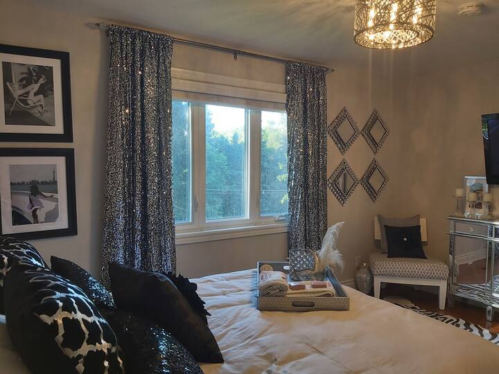 Luxury Home 1 Bedroom By The Lake For 2 People - Burlington