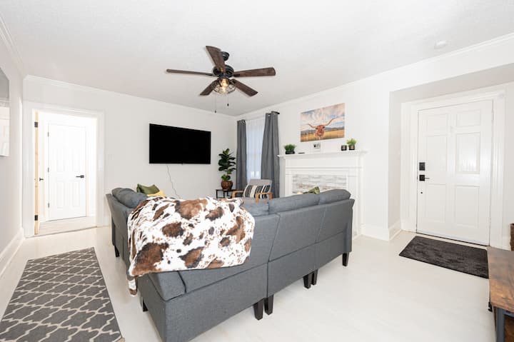 ❤ Of Ws♣1600ft²♣backyard♣parking♣hospitals - Winston-Salem, NC