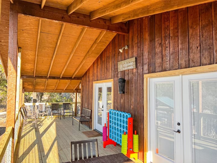 Comfy River Retreat Cabin near Frio - Cabins for Rent in Concan, Texas ...