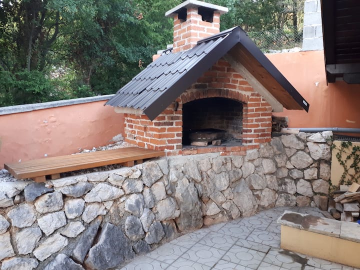 Apartmani Bošnjak 
Kuća - Starigrad