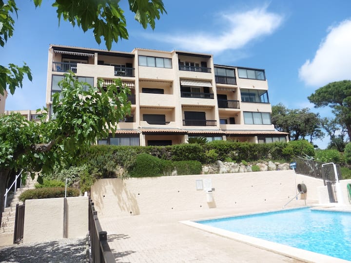 Presqu’île De Giens : Appartement Avec Vue Sur Mer - Porquerolles
