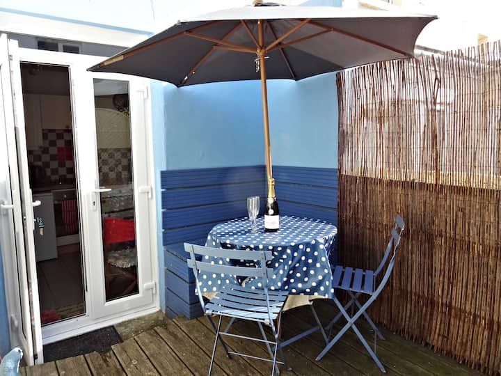 Brighton Character Cottage Sleeps 5 - 布萊頓