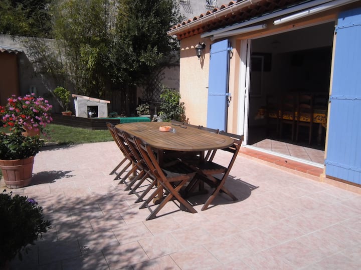 Villa à Deux Pas Des Calanques De Marseille - Marseille