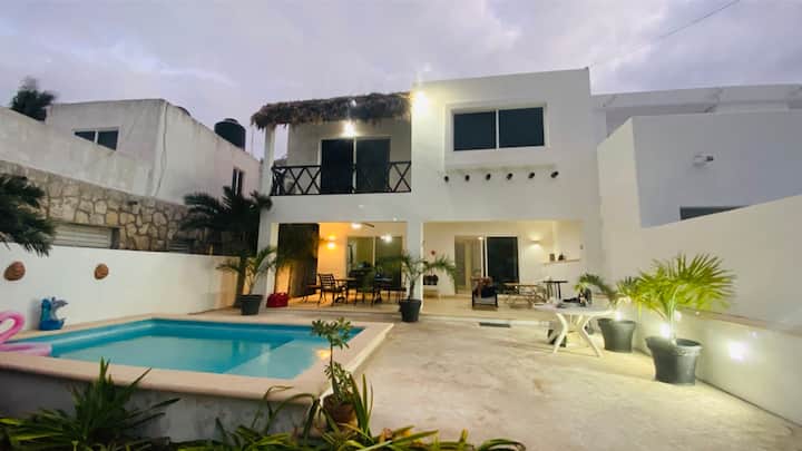 Agua Azul Pacific Beach House Chicxulub Pto Km10.5 - Yucatán