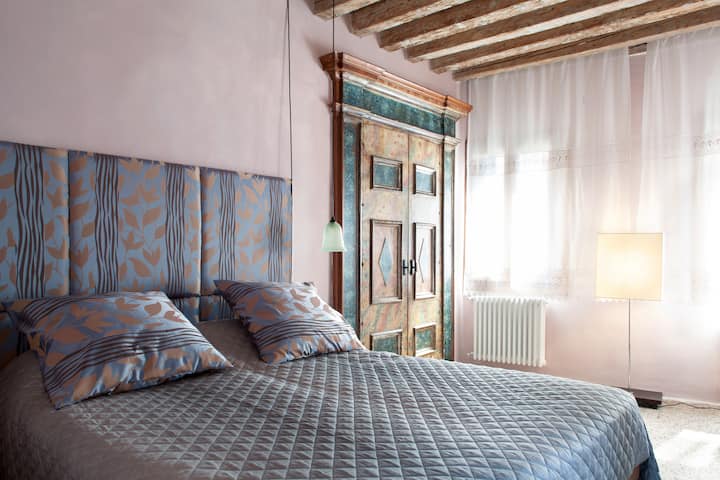 Scala Mata: Einzigartige Und Gemütliche Biennale-wohnung - Lido di Venezia