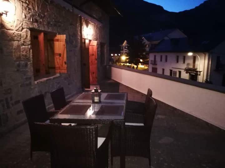 El Mirador De Ordesa - Broto