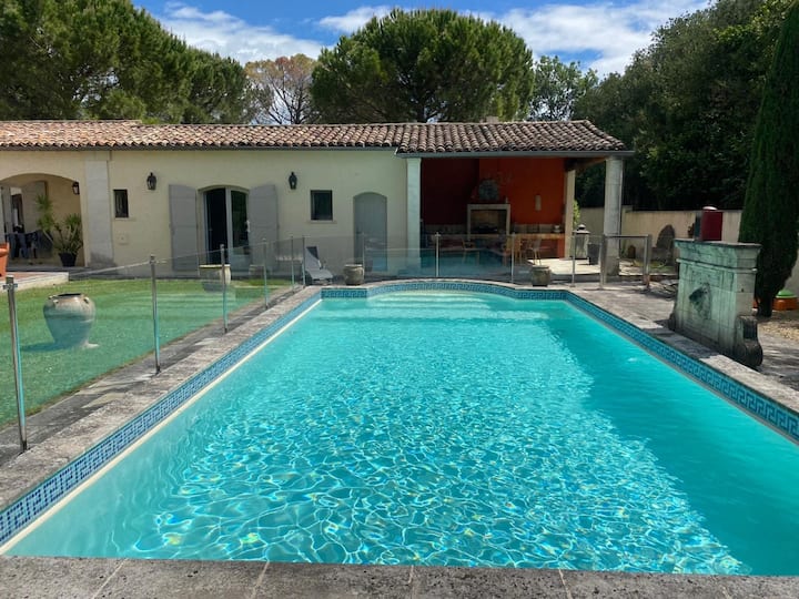 Studio Avec Piscine Au Calme Proche Centre Ville - Saint-Rémy-de-Provence