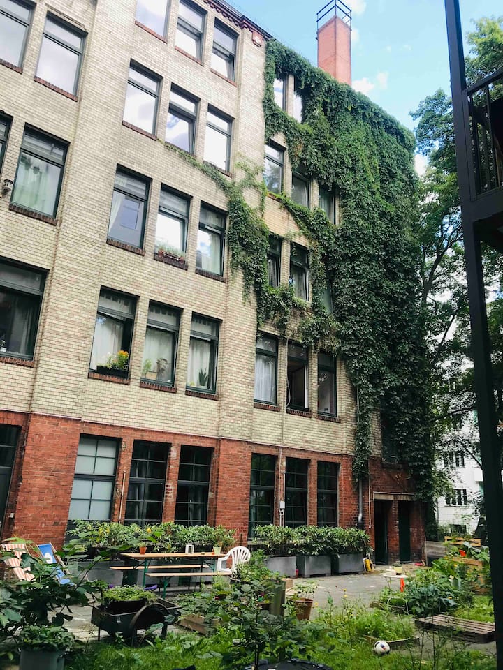 Cozy Apartment In Old Berlin Factory - Berlijn