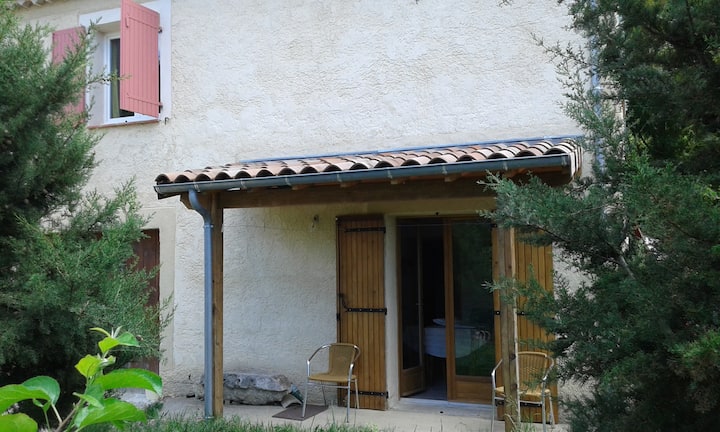 Petit Appartement Entouré De Vignes - Saillans
