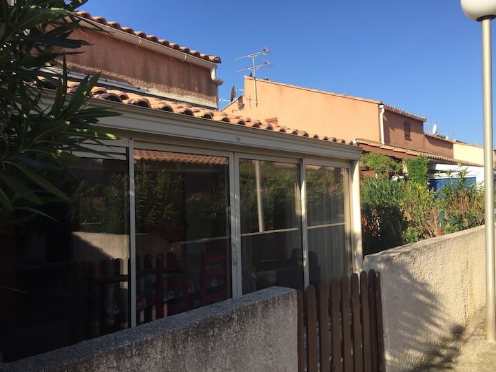 Maison Quartier Ayguades - 6 P - 400 M Plage - Gruissan
