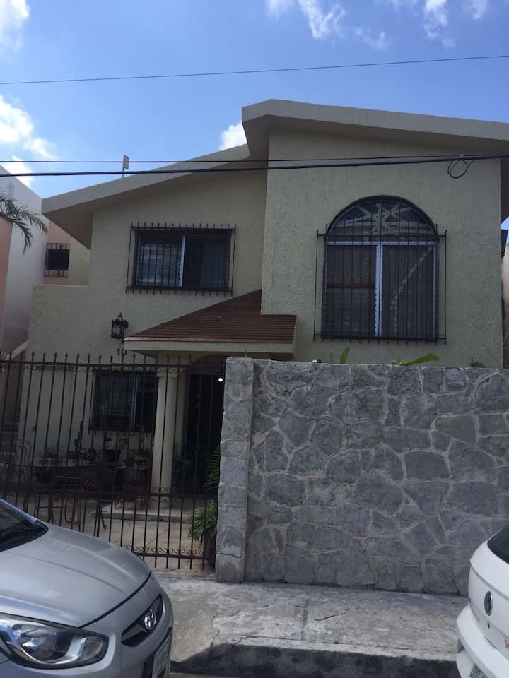 Departamento Acogedor, Luminoso, Céntrico - Cancún