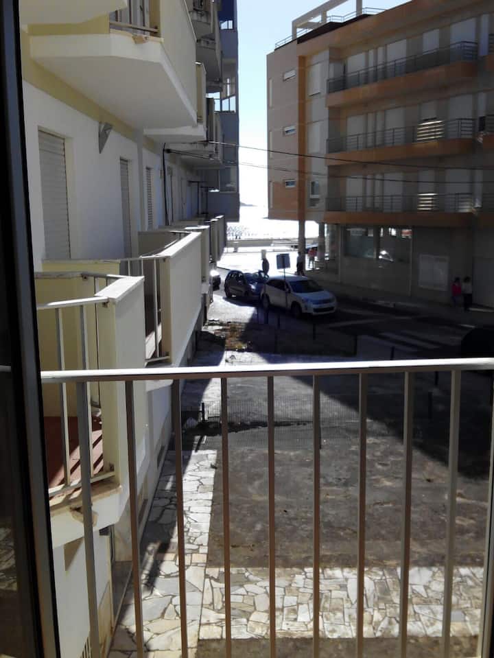 Apartment In S. Martinho Do Porto Near The Beach - Foz do Arelho