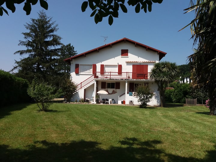 Grand Appartement à 10 Mn Des Plages Basques - Zugarramurdi