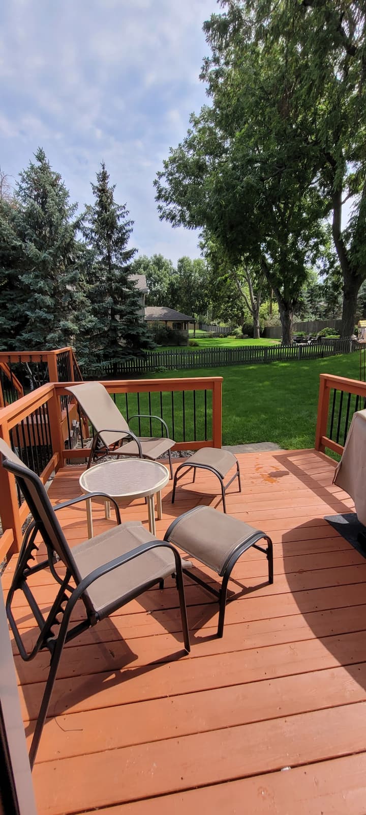 Secluded Patio Suite Offering Wildlife Views - Sioux Falls, SD