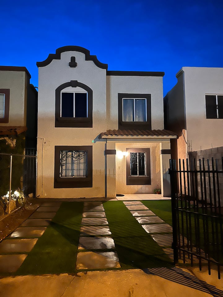 “Factura” Casa En Privada, Centrica - Mexicali