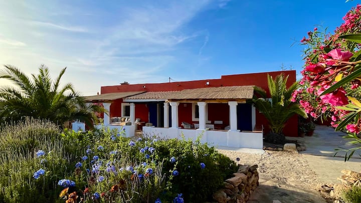 Casa Neri, Amazing Villa Near Platja De Migjorn - Formentera