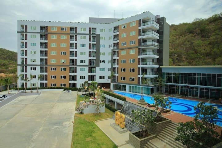 Big Private Apartment, In A Lovely Resort - Hua Hin