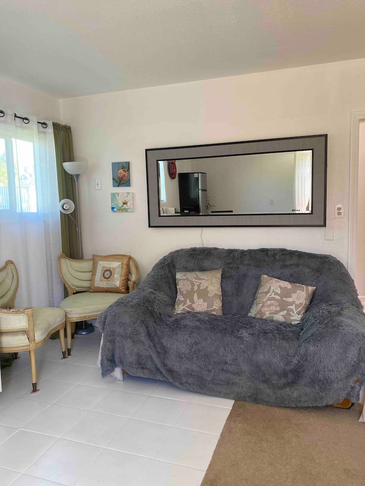 Mountain View Studio - Moreno Valley, CA
