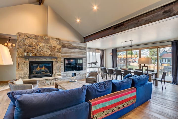 Briar Rose - Downtown - 8 Bed, Hot Tub, Pool Table - Breckenridge, CO