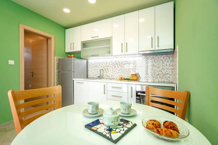Apartmani Maja I Frano ŠKarpa 2 - Hvar