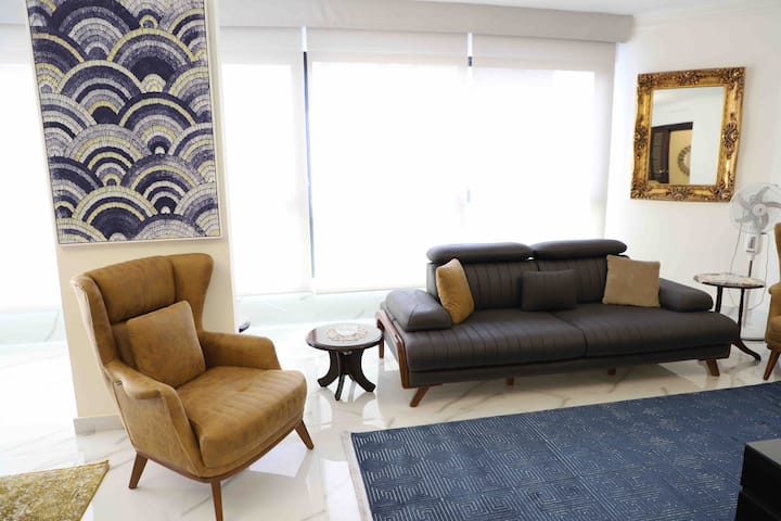 Fully Renovated 3 Bedroom In Ras Beirut, 24/7 ⚡️ - Beirut