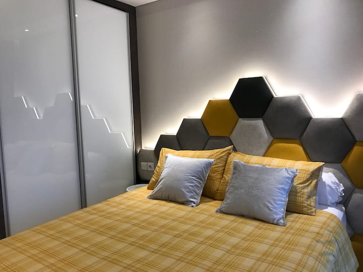Modern Sea View Gold Coast Studio #17 Apartment - Jakarta