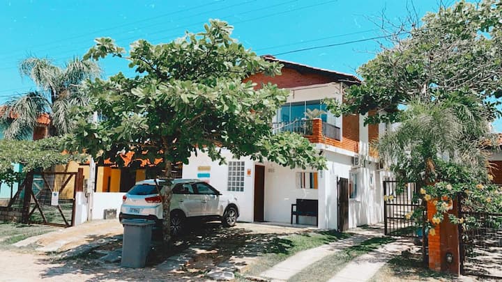 101 - Ar Cond - 2 Quadras Do Mar - Pátio Privado - Garopaba
