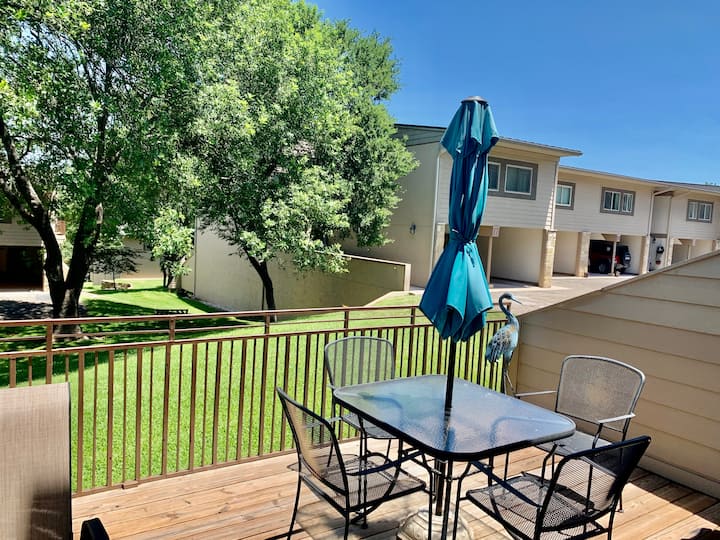 Beautiful Horseshoe Bay Condo~pet Friendly - Horseshoe Bay, TX