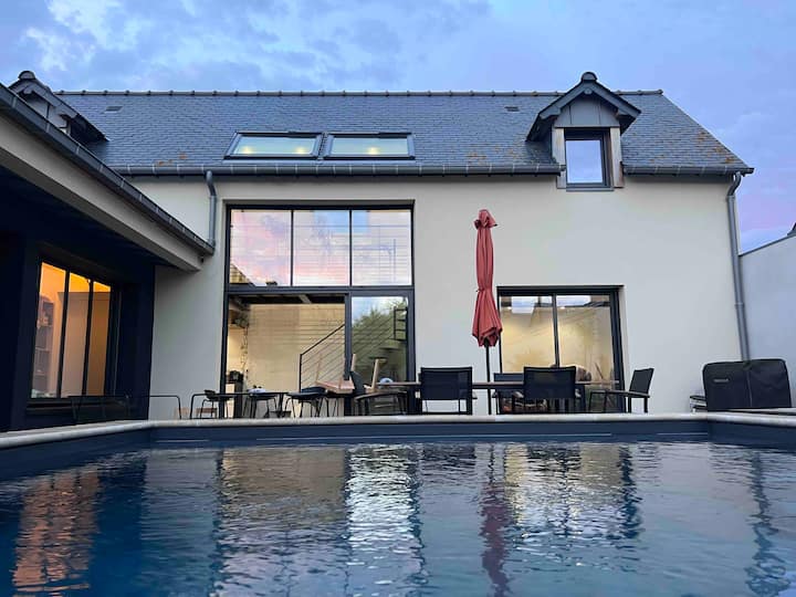 Maison Familiale • Piscine • Jardin • Plage à Pied - Saint-Malo