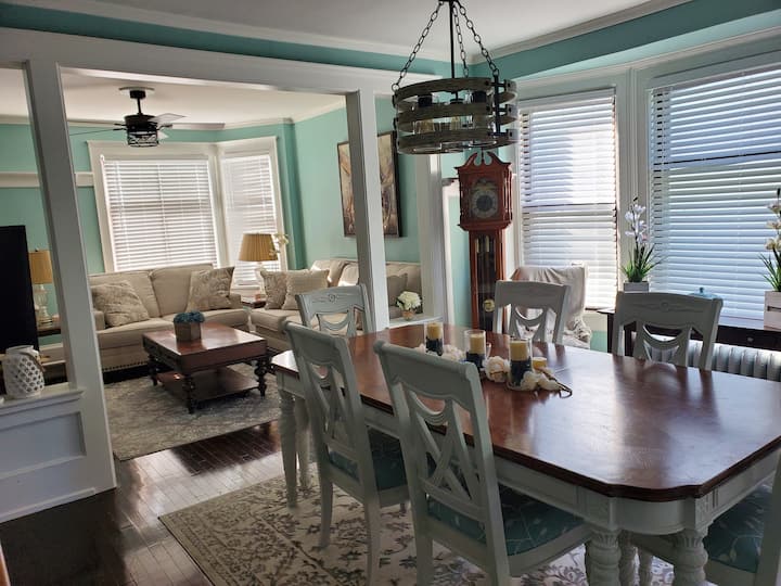 3 Bedroom Home - Milwaukee